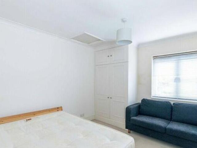 1 Bedroom House Share For Rent In Parsons Green