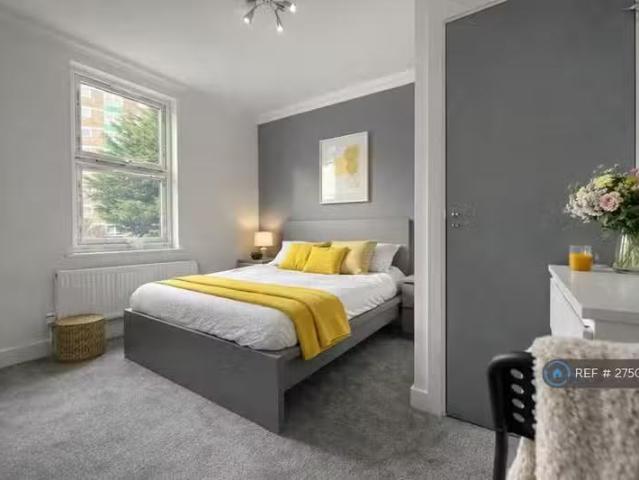 1 bedroom house share for rent in Parrock Street, Gravesend, D.
