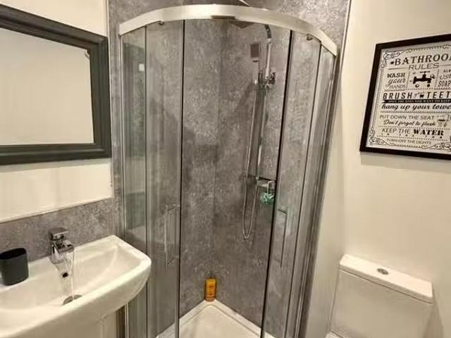 1 bedroom house share for rent in Peart Street, Burnley, BB10