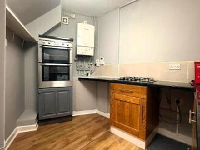 1 bedroom house share for rent in Penarth Road, Cardiff, CF11