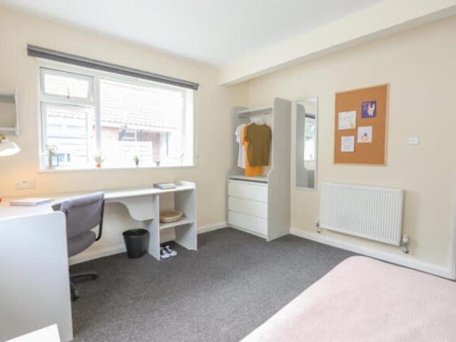 1 bedroom house share for rent in Plymouth Avenue, Brighton, & Hove, BN2