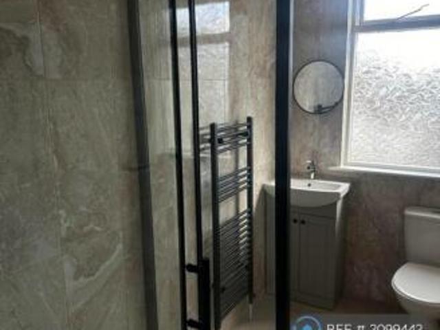 1 bedroom house share for rent in Queens Drive, Liverpool, L13