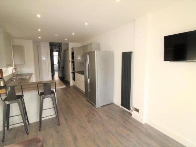1 bedroom house share for rent in Queens Road, Portsmouth, PO2