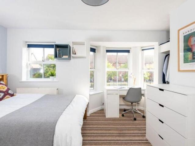 1 bedroom house share for rent in Rm 3 West Water Crescent, Hampton Vale, PE7 8LT, PE7