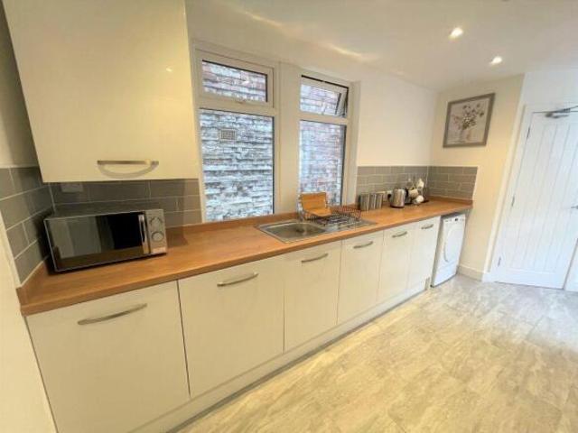 1 bedroom house share for rent in Rm 3, Dogsthorpe Road, Peterborough, PE1 3AT, PE1