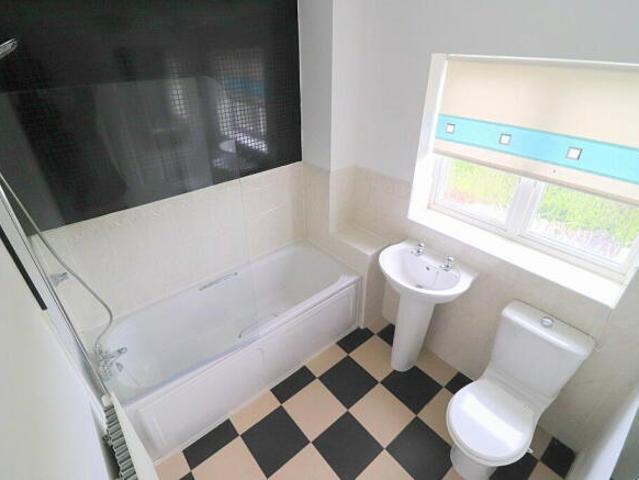 1 bedroom house share for rent in Room 4 Croyland Drive, Elstow, Bedford, MK42