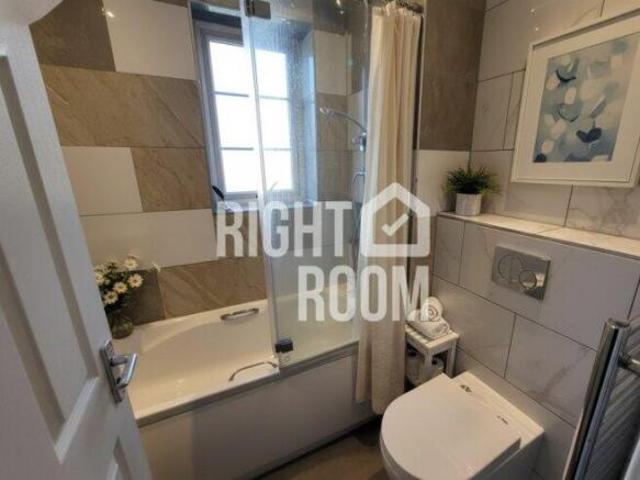 1 bedroom house share for rent in Room 4, Flat 1, BH4