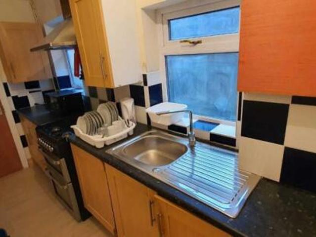 1 bedroom house share for rent in Room 4 Kings road, Kings Heath, B14 6TT, B14