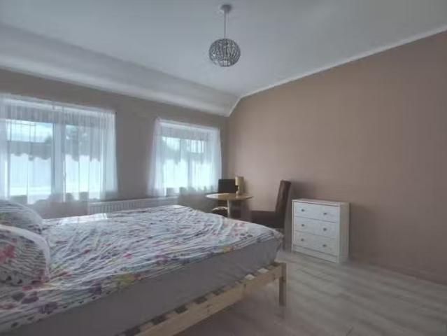 1 bedroom house share for rent in Room 4, Paget road, CB2