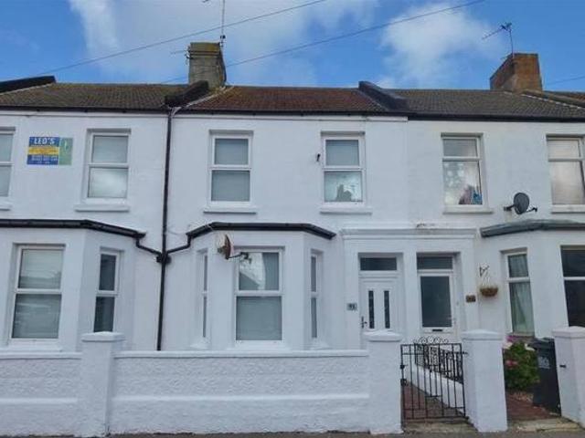 1 bedroom house share for rent in Room 4 Susans Road Eastbourne BN21