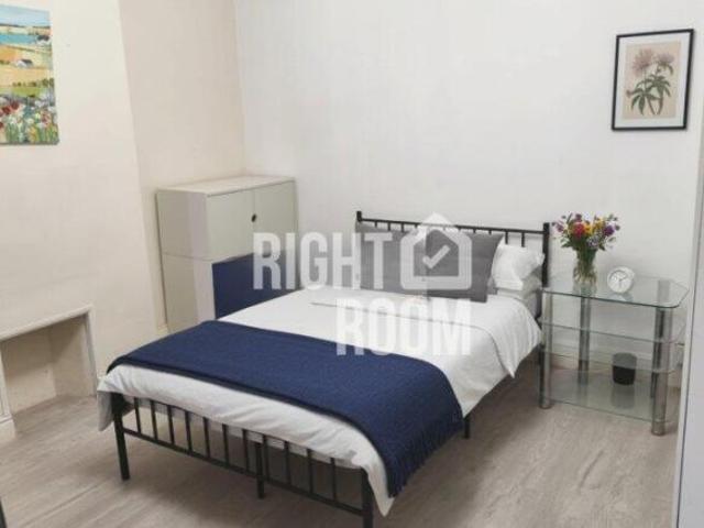 1 bedroom house share for rent in Room 4, 302 Burgess Road, SO16