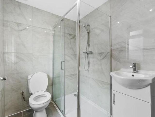 1 bedroom house share for rent in Room 5 Rydal Cresent, UB6