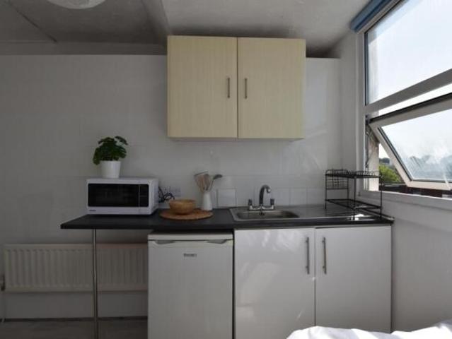 1 bedroom house share for rent in Room 8, Whatley Road, Clifton, Bristol, BS8