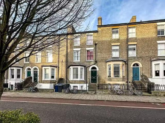 1 bedroom house share for rent in Room 9, Bateman Street, Camb.