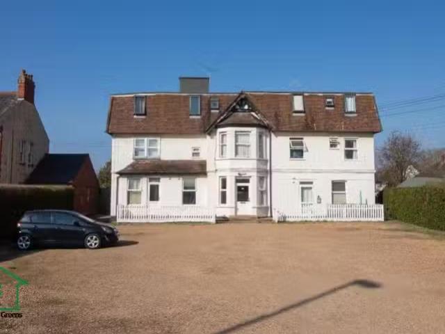 1 bedroom house share for rent in Room 9, The Grafton Hotel, C.