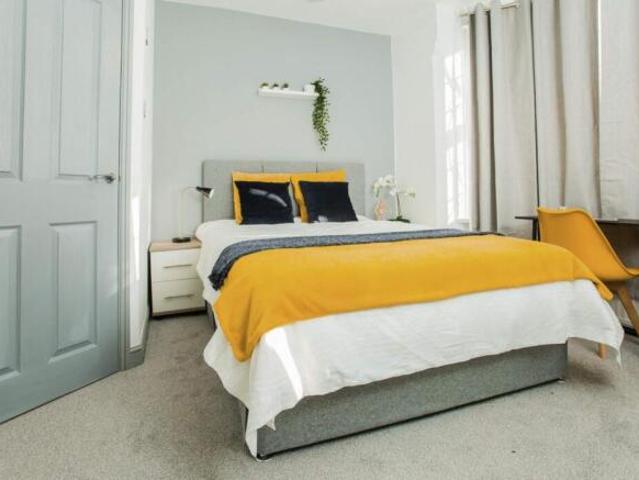 1 bedroom house share for rent in Room 1 Whitbread Avenue, Bedford, MK42