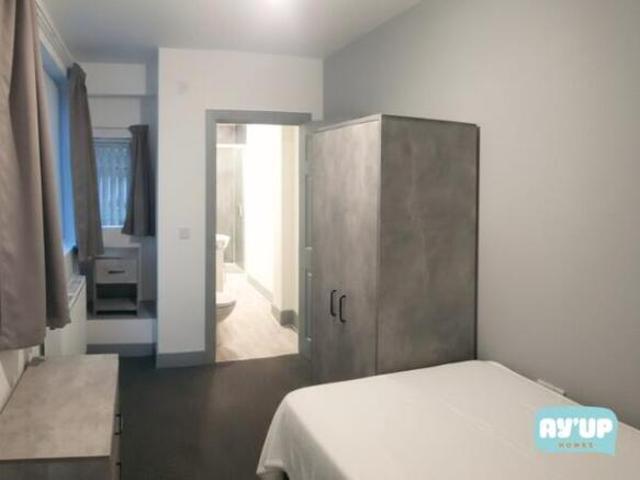 1 bedroom house share for rent in Room 2, 164 Bentley Road DN5 9QW, DN5