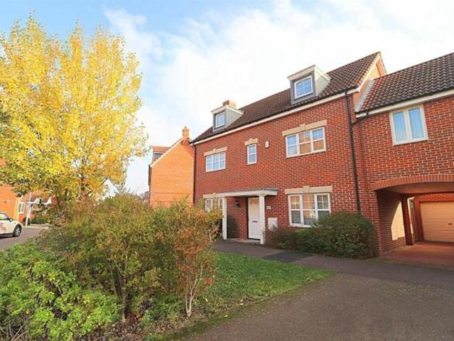 1 bedroom house share for rent in Room 3 Maskell Drive, MK41