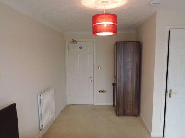 1 bedroom house share for rent in Room 3 Lakeview Way Hampton Hargate PE7 8DQ PE7