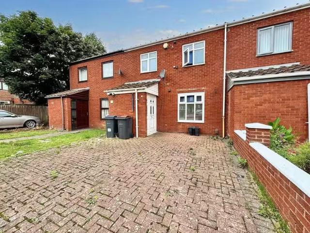 1 bedroom house share for rent in Room 3, Lansdowne Street, Bi.