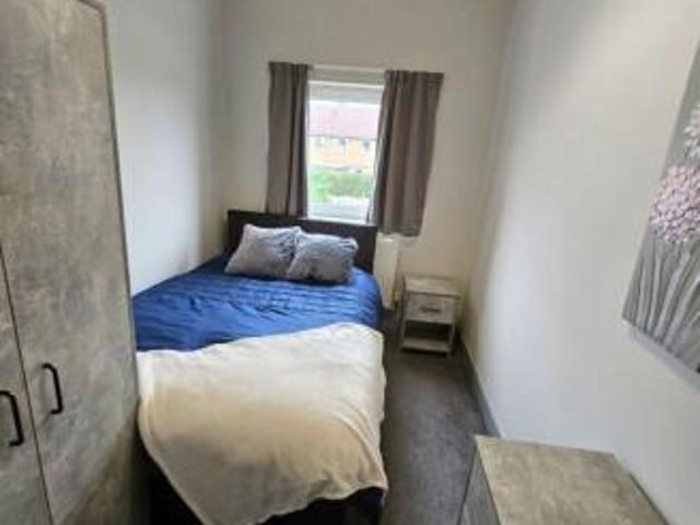 1 bedroom house share for rent in Room 3, 164 Bentley Road DN5 9QW, DN5