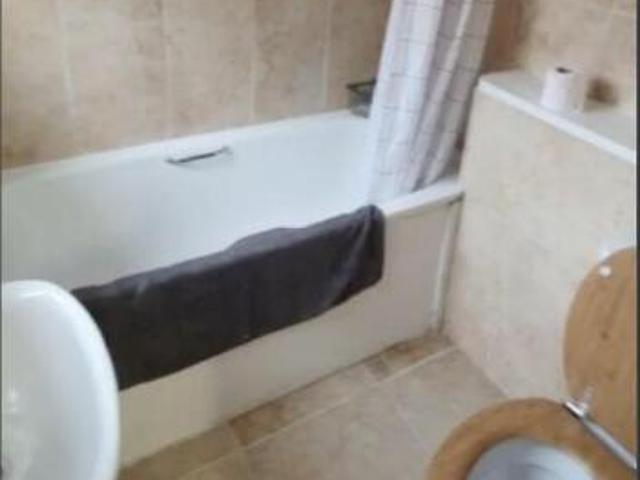 1 bedroom house share for rent in Room 3, 44 Maples Street NG7 6AD, NG7