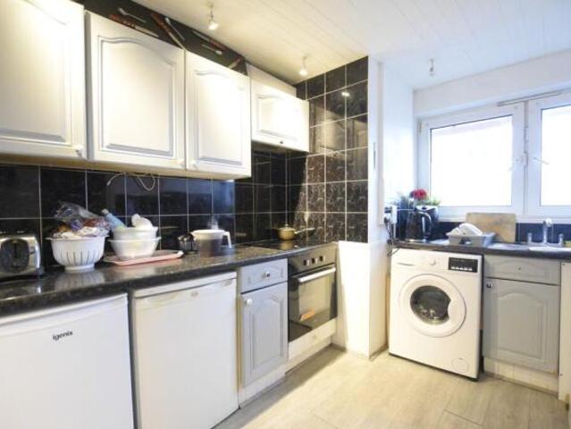 1 bedroom house share for rent in ROOM ONLY BILLS INCLUDED Alma Street, Stratford, E15