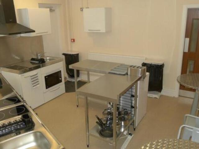 1 bedroom house share for rent in Rooms at Dogpool Lane, Birmingham, B30