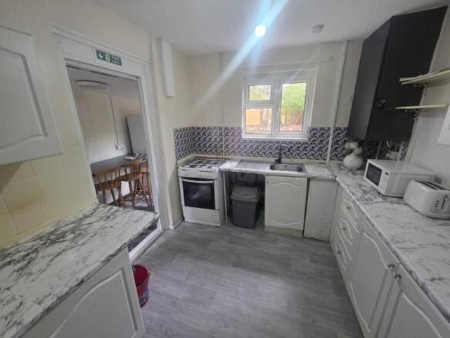 1 bedroom house share for rent in Rooms Available Near Birmingham Airport, B33