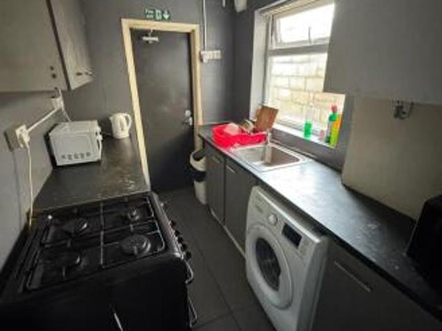 1 bedroom house share for rent in Rooms Available In Small Heath, B10