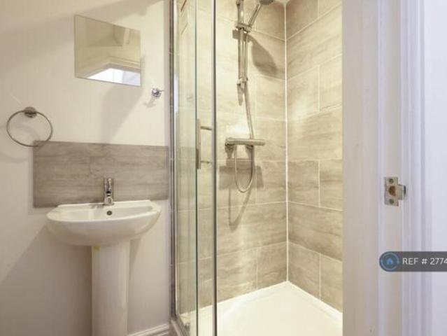 1 bedroom house share for rent in Roseland Terrace, Swansea, SA1
