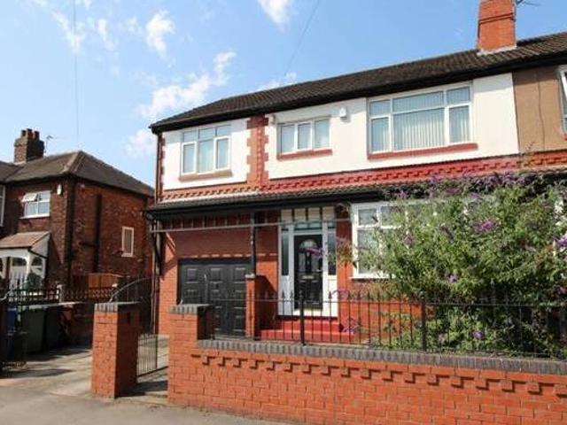 1 bedroom house share for rent in Roslyn Road Stockport Cheshire SK3