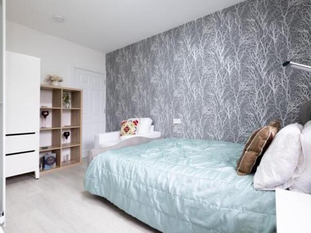 House share for rent in Ramsden Square, Cambridge, Cambridgeshire, CB4