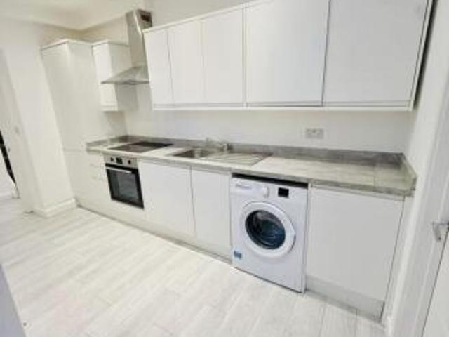 1 bedroom house share for rent in Regents Park Road, Finchley, London, N3