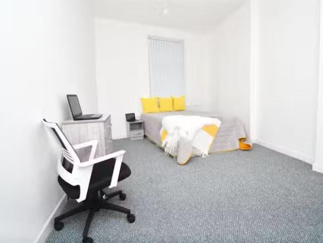 1 bedroom house share for rent in Ribblesdale Street, Burnley.