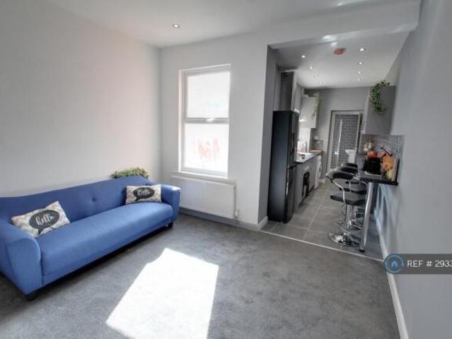 1 bedroom house share for rent in Wolverton Road, Leicester, LE3