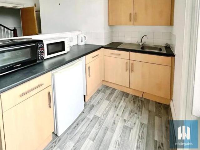 1 bedroom house share for rent in Woodhouse Hill, Fartown, Huddersfield, HD2
