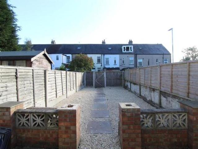 1 bedroom house share for rent in Woodlands Avenue, LS28