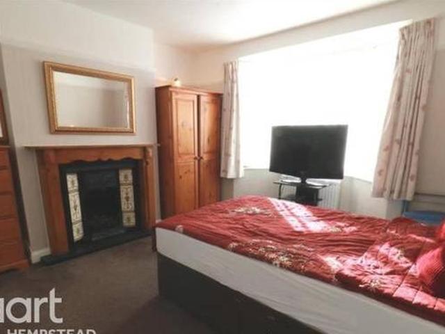 1 bedroom house share for rent in Watford WD18