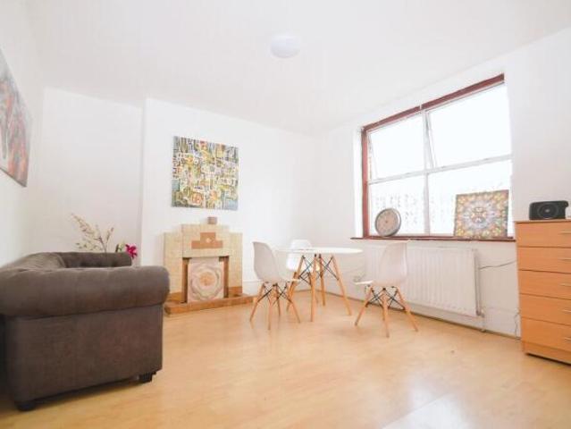 1 bedroom house share for rent in Waverley Road, Plumstead, London, SE18