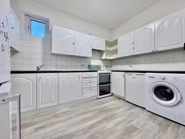 1 bedroom house share for rent in Walton Road, HODDESDON, EN11