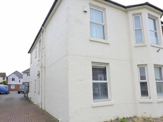 1 bedroom house share for rent in West Street PO16