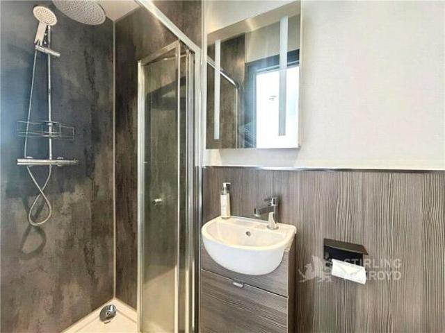 1 bedroom house share for rent in Weston Road, Guildford, Surrey, GU2