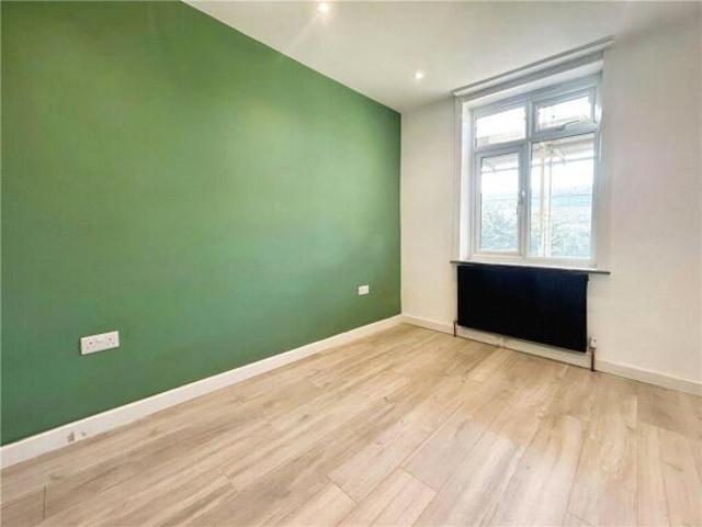 1 bedroom house share for rent in Weston Road, Guildford, Surrey, GU2