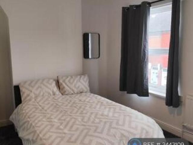 1 bedroom house share for rent in Whitmore St, Stoke On Trent, ST1