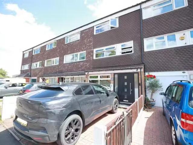 1 bedroom house share for rent in Taw Close, Birmingham, B36
