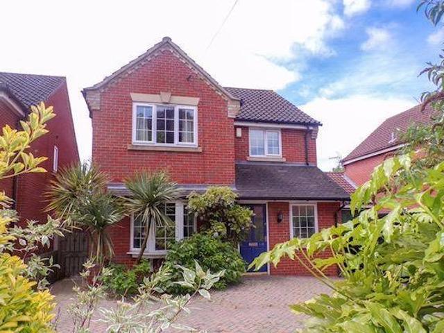 1 bedroom house share for rent in Thunder Lane NR7 0JG NR7
