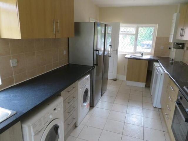 1 bedroom house share for rent in The Chase, Guildford, GU2