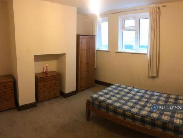 1 bedroom house share for rent in The Close, Rochester, ME1