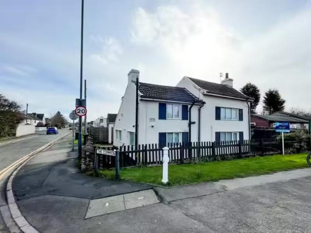 1 bedroom house share for rent in The Common, Patchway, Bristo.